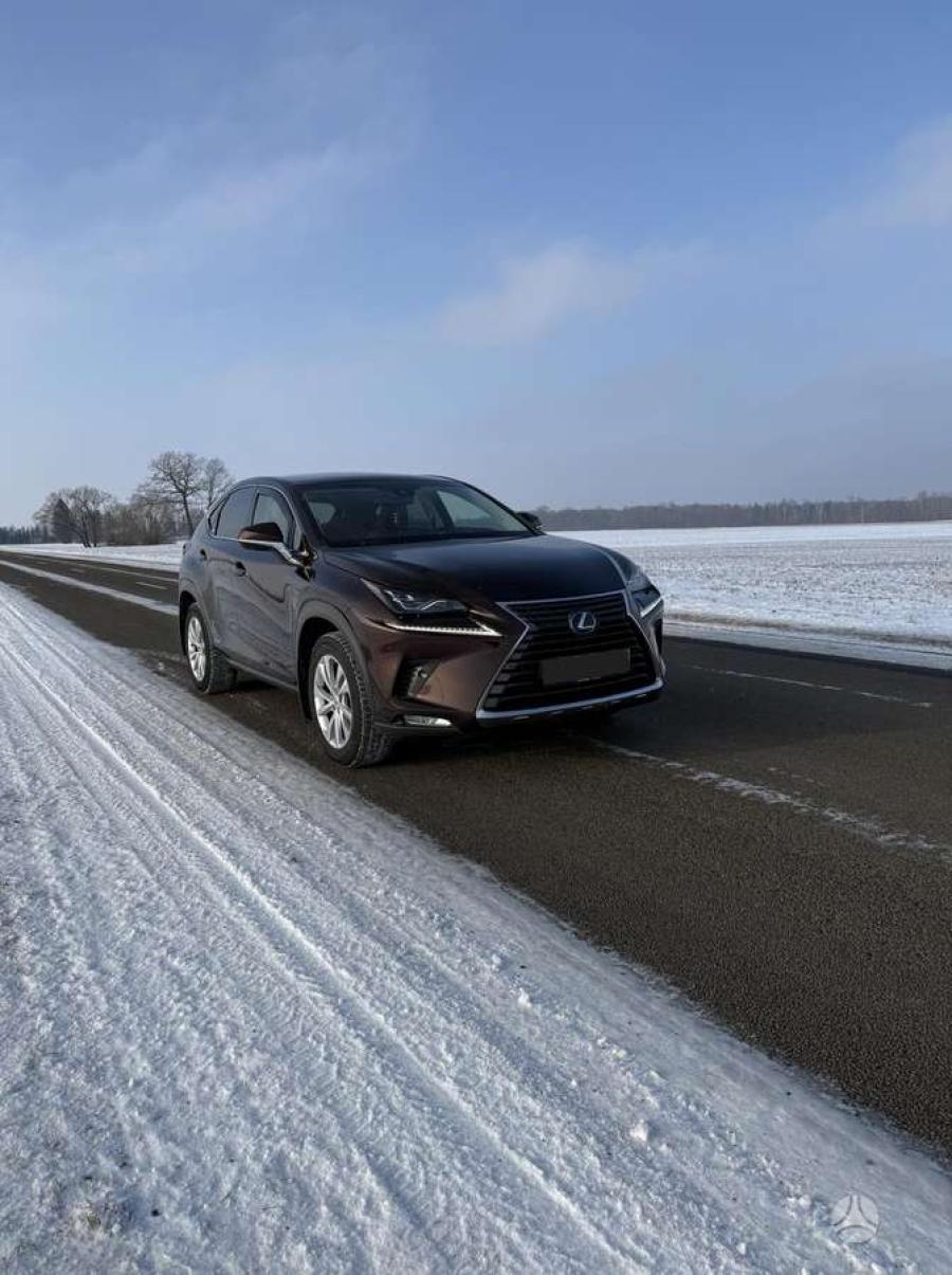 Lexus NX 300h 2018 Šakiai, ar dzinēja tilpumu 2.49 L un nobraukumu 165 tūkst. km par 26200 €, foto 2 vietnē AUTOMOTO.COM.LV