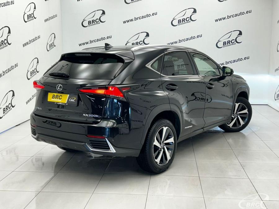 Лексус NX 300h 2018 в Вильнюс, объемом двигателя 2.49 л и пробегом 96 тыс. км за 25500 €, фото 3 на AUTOMOTO.COM.LV
