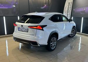 Лексус NX 300h 2018 в Вильнюс, объемом двигателя 2.50 л и пробегом 171 тыс. км за 23950 €, фото 3 на AUTOMOTO.COM.LV