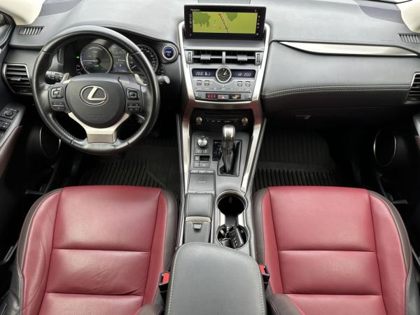 Лексус NX 300h 2018 в Вильнюс, объемом двигателя 2.50 л и пробегом 171 тыс. км за 23950 €, фото 3 на AUTOMOTO.COM.LV