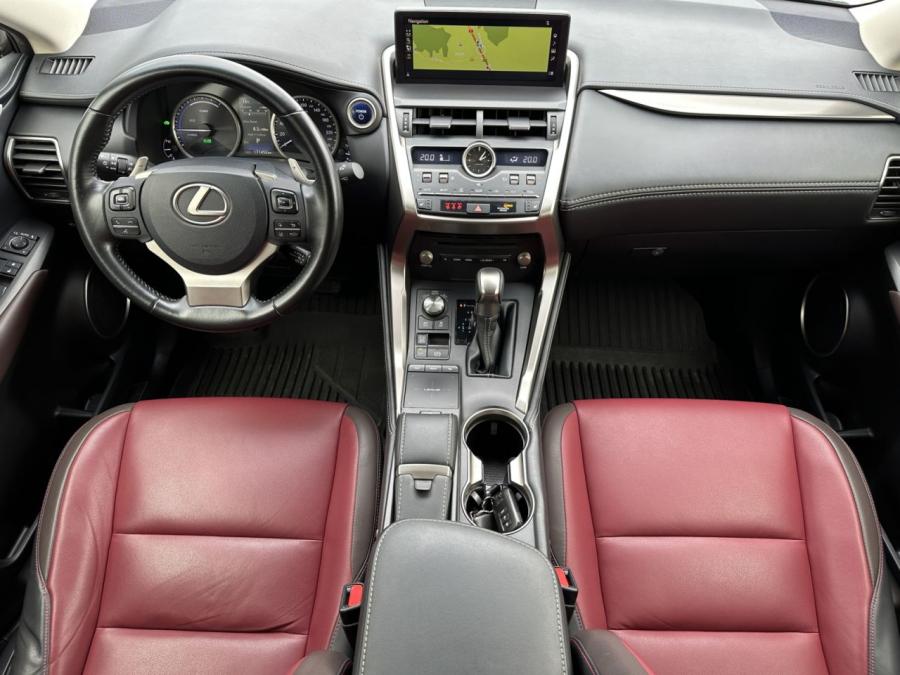 Лексус NX 300h 2018 в Вильнюс, объемом двигателя 2.50 л и пробегом 171 тыс. км за 23950 €, фото 4 на AUTOMOTO.COM.LV