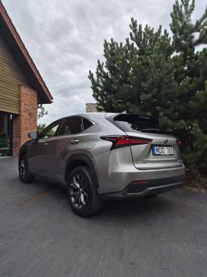 Lexus NX 300h 2018 Panevēža, ar dzinēja tilpumu 2.49 L un nobraukumu 122 tūkst. km par 28200 €, foto 5 vietnē AUTOMOTO.COM.LV
