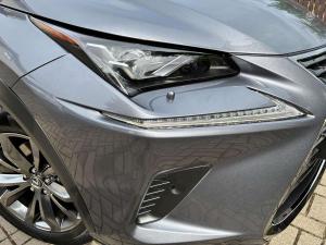 Lexus NX 300h 2018 in Vilnius, with an engine capacity of 2.49 L and mileage of 178 thousand km for 24990 €, photo 9 on AUTOMOTO.COM.LV