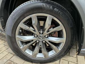 Lexus NX 300h 2018 in Vilnius, with an engine capacity of 2.49 L and mileage of 178 thousand km for 24990 €, photo 12 on AUTOMOTO.COM.LV
