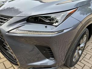Lexus NX 300h 2018 in Vilnius, with an engine capacity of 2.49 L and mileage of 178 thousand km for 24990 €, photo 13 on AUTOMOTO.COM.LV