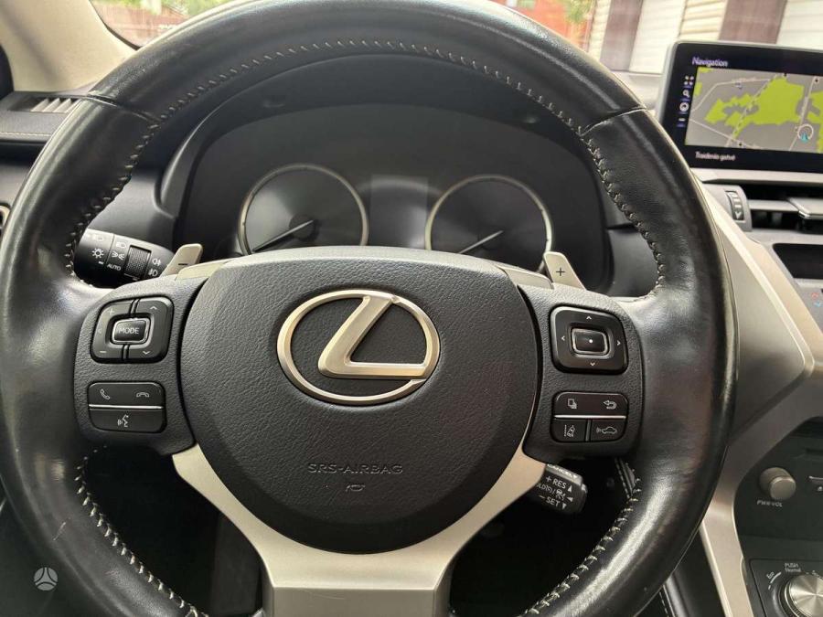 Lexus NX 300h 2018 in Vilnius, with an engine capacity of 2.49 L and mileage of 178 thousand km for 24990 €, photo 36 on AUTOMOTO.COM.LV