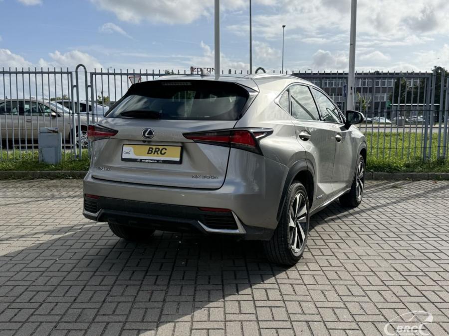 Лексус NX 300h 2018 в Клайпеда, объемом двигателя 2.49 л и пробегом 124 тыс. км за 24900 €, фото 3 на AUTOMOTO.COM.LV
