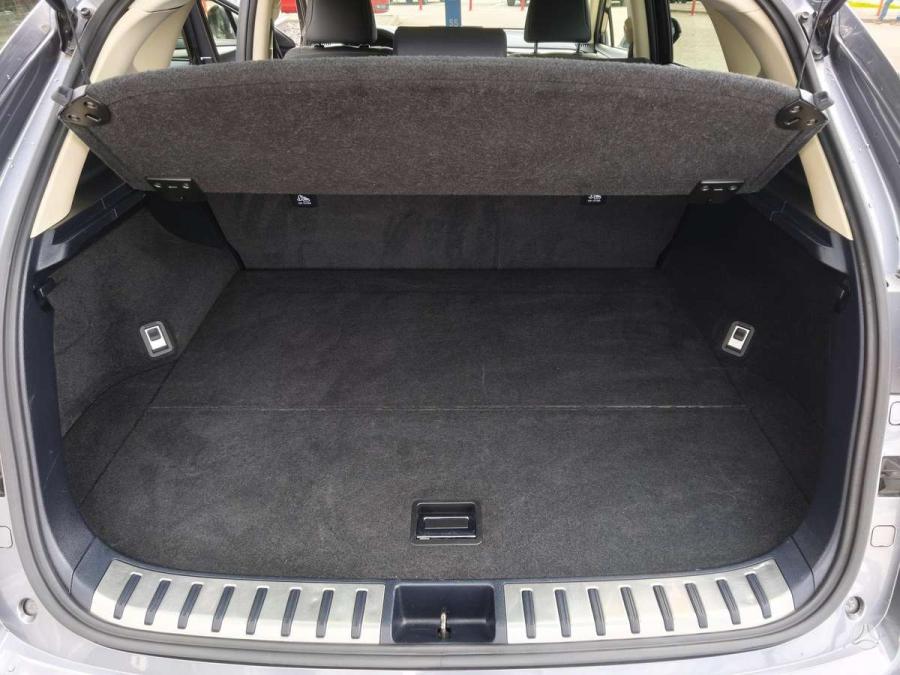 Lexus NX 300h 2019 in Kaunas, with an engine capacity of 2.50 L and mileage of 127 thousand km for 27771 €, photo 12 on AUTOMOTO.COM.LV