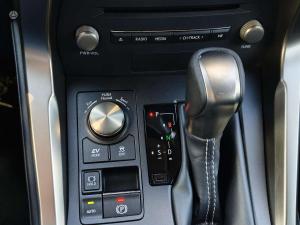 Lexus NX 300h 2019 in Kaunas, with an engine capacity of 2.50 L and mileage of 127 thousand km for 27771 €, photo 25 on AUTOMOTO.COM.LV