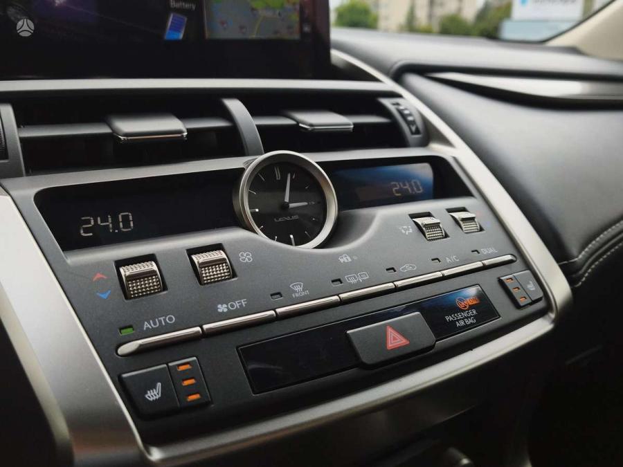 Lexus NX 300h 2019 in Kaunas, with an engine capacity of 2.50 L and mileage of 127 thousand km for 27771 €, photo 26 on AUTOMOTO.COM.LV