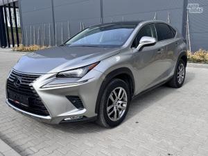 Lexus NX 300h 2020 in Vilnius, with an engine capacity of 2.50 L and mileage of 82 thousand km for 26950 €, photo 6 on AUTOMOTO.COM.LV