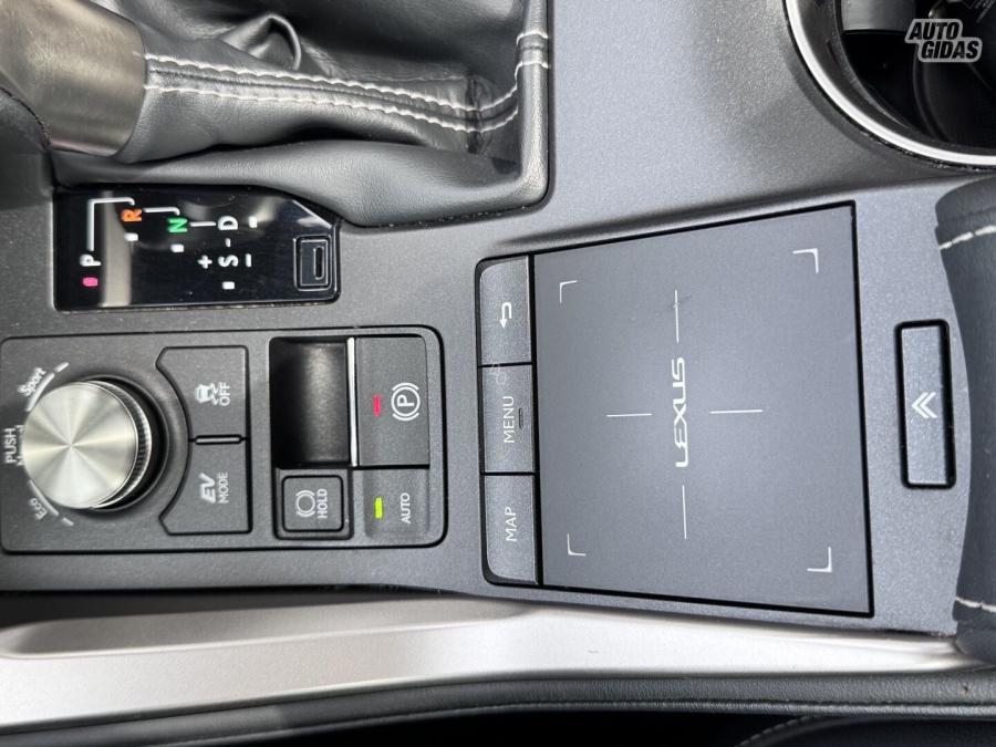 Lexus NX 300h 2020 in Vilnius, with an engine capacity of 2.50 L and mileage of 82 thousand km for 26950 €, photo 10 on AUTOMOTO.COM.LV