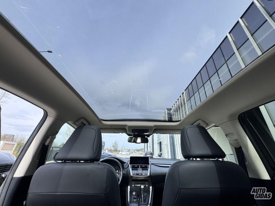 Lexus NX 300h 2020 in Vilnius, with an engine capacity of 2.50 L and mileage of 82 thousand km for 26950 €, photo 15 on AUTOMOTO.COM.LV