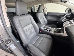 Lexus NX 300h 2020 in Vilnius, with an engine capacity of 2.50 L and mileage of 82 thousand km for 26950 €, photo 17 on AUTOMOTO.COM.LV