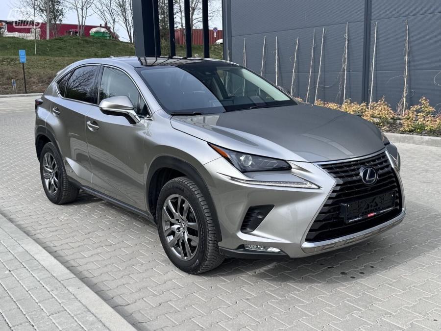 Lexus NX 300h 2020 in Vilnius, with an engine capacity of 2.50 L and mileage of 82 thousand km for 26950 €, photo 33 on AUTOMOTO.COM.LV