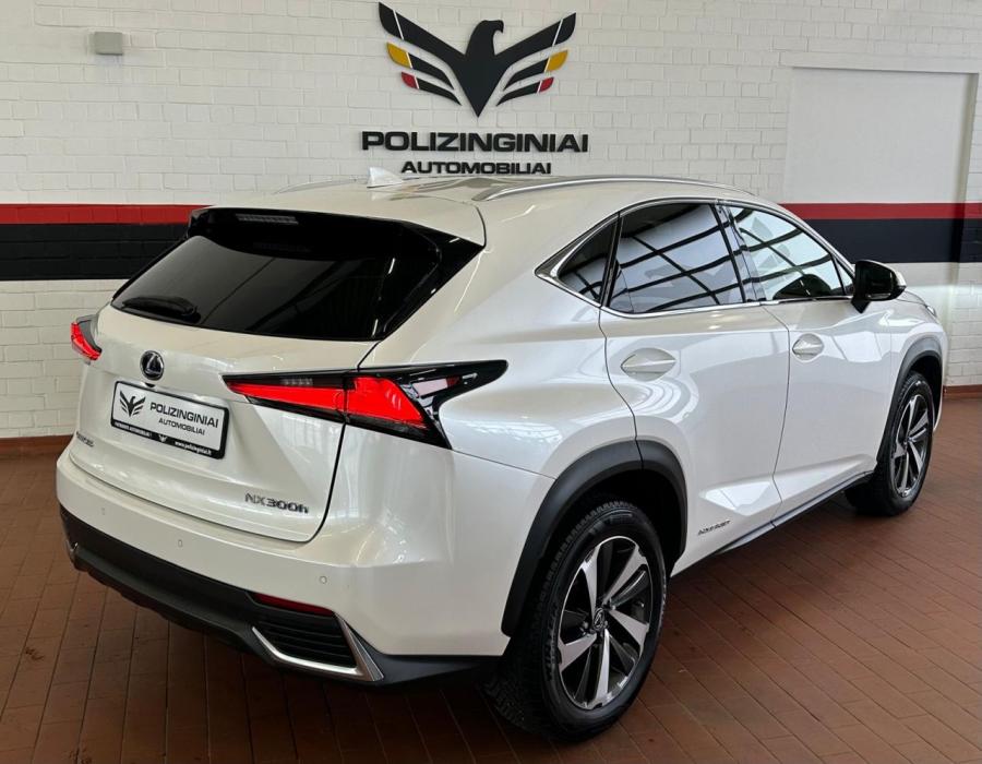 Lexus NX 300h 2020 in Kaunas, with an engine capacity of 2.50 L and mileage of 139 thousand km for 29980 €, photo 6 on AUTOMOTO.COM.LV