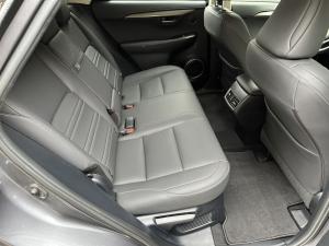 Lexus NX 300h 2021 in Vilnius, with an engine capacity of 2.50 L and mileage of 124 thousand km for 29950 €, photo 6 on AUTOMOTO.COM.LV