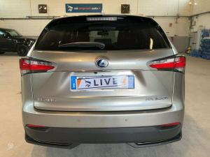 Zaļš Lexus NX 300h 2016 Daugavpils, ar dzinēja tilpumu 2.49 L un nobraukumu 153 tūkst. km par 21900 €, foto 3 vietnē AUTOMOTO.COM.LV