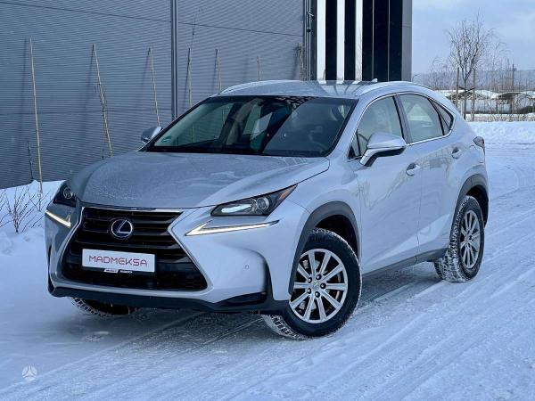 Pelēks Lexus NX 300h 2014 Viļņa, ar dzinēja tilpumu 2.49 L un nobraukumu 207 tūkst. km par 15950 €, foto 3 vietnē AUTOMOTO.COM.LV