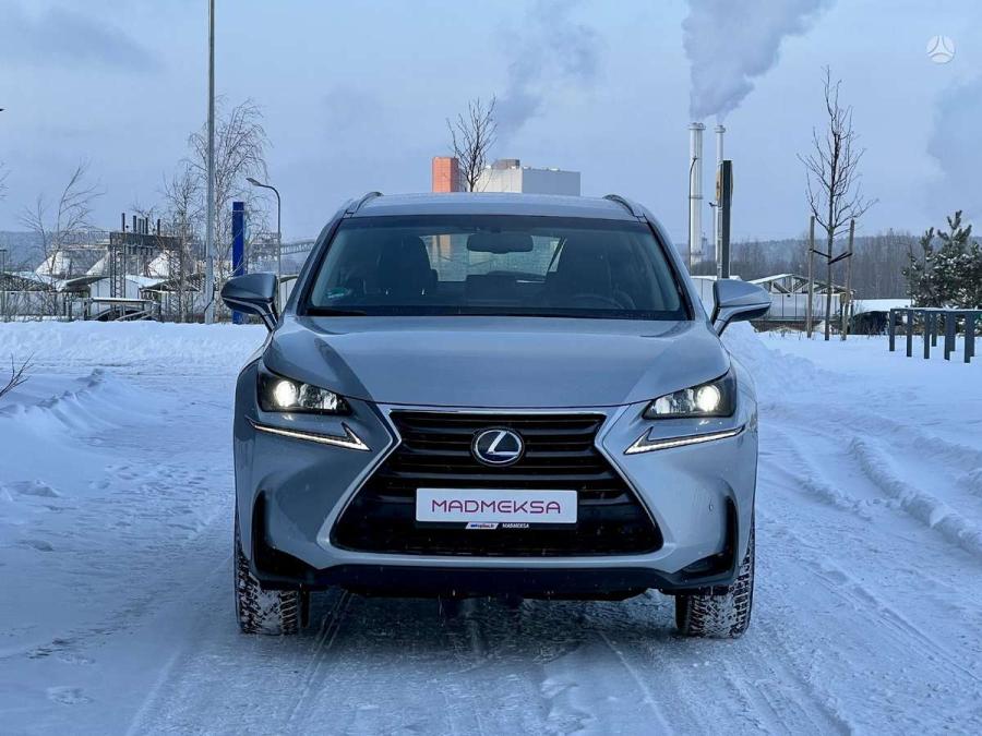 Серый Лексус NX 300h 2014 в Вильнюс, объемом двигателя 2.49 л и пробегом 207 тыс. км за 15950 €, фото 5 на AUTOMOTO.COM.LV