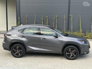 Grey Lexus NX 300h 2014 in Vilnius, with an engine capacity of 2.50 L and mileage of 180 thousand km for 17950 €, photo 7 on AUTOMOTO.COM.LV