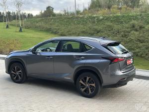 Grey Lexus NX 300h 2014 in Vilnius, with an engine capacity of 2.50 L and mileage of 180 thousand km for 17950 €, photo 11 on AUTOMOTO.COM.LV