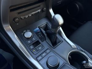 Grey Lexus NX 300h 2014 in Vilnius, with an engine capacity of 2.50 L and mileage of 180 thousand km for 16750 €, photo 21 on AUTOMOTO.COM.LV