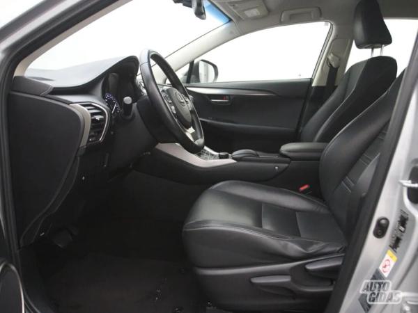 Pelēks Lexus NX 300h 2014 Viļņa, ar dzinēja tilpumu 2.50 L un nobraukumu 164 tūkst. km par 19699 €, foto 4 vietnē AUTOMOTO.COM.LV