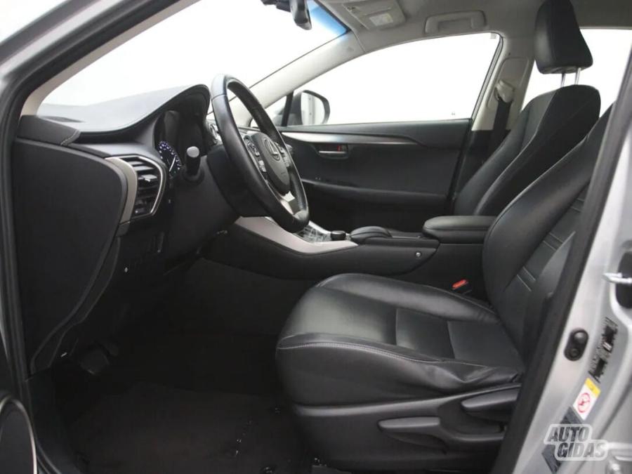 Pelēks Lexus NX 300h 2014 Viļņa, ar dzinēja tilpumu 2.50 L un nobraukumu 164 tūkst. km par 19699 €, foto 5 vietnē AUTOMOTO.COM.LV