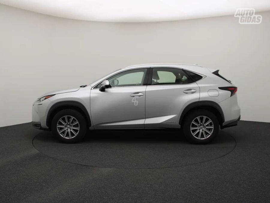 Pelēks Lexus NX 300h 2014 Viļņa, ar dzinēja tilpumu 2.50 L un nobraukumu 164 tūkst. km par 19699 €, foto 7 vietnē AUTOMOTO.COM.LV