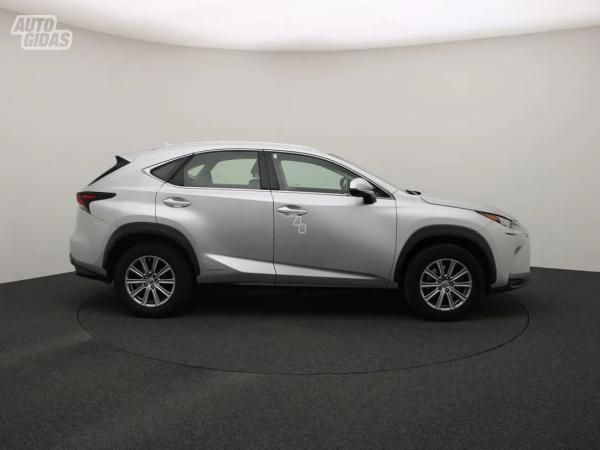 Pelēks Lexus NX 300h 2014 Viļņa, ar dzinēja tilpumu 2.50 L un nobraukumu 164 tūkst. km par 19699 €, foto 9 vietnē AUTOMOTO.COM.LV