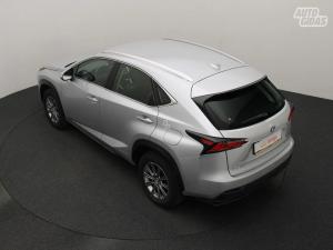 Pelēks Lexus NX 300h 2014 Viļņa, ar dzinēja tilpumu 2.50 L un nobraukumu 164 tūkst. km par 19699 €, foto 13 vietnē AUTOMOTO.COM.LV