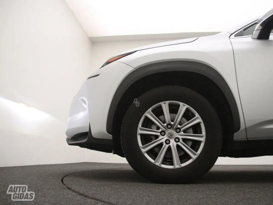 Pelēks Lexus NX 300h 2014 Viļņa, ar dzinēja tilpumu 2.50 L un nobraukumu 164 tūkst. km par 19699 €, foto 28 vietnē AUTOMOTO.COM.LV