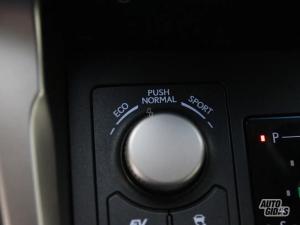 Pelēks Lexus NX 300h 2014 Viļņa, ar dzinēja tilpumu 2.50 L un nobraukumu 164 tūkst. km par 19699 €, foto 30 vietnē AUTOMOTO.COM.LV