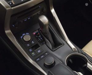 Pelēks Lexus NX 300h 2014 Marijampole, ar dzinēja tilpumu 2.49 L un nobraukumu 273 tūkst. km par 16350 €, foto 5 vietnē AUTOMOTO.COM.LV