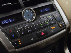 Pelēks Lexus NX 300h 2014 Marijampole, ar dzinēja tilpumu 2.49 L un nobraukumu 273 tūkst. km par 16350 €, foto 19 vietnē AUTOMOTO.COM.LV