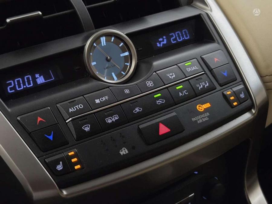 Pelēks Lexus NX 300h 2014 Marijampole, ar dzinēja tilpumu 2.49 L un nobraukumu 273 tūkst. km par 16350 €, foto 19 vietnē AUTOMOTO.COM.LV