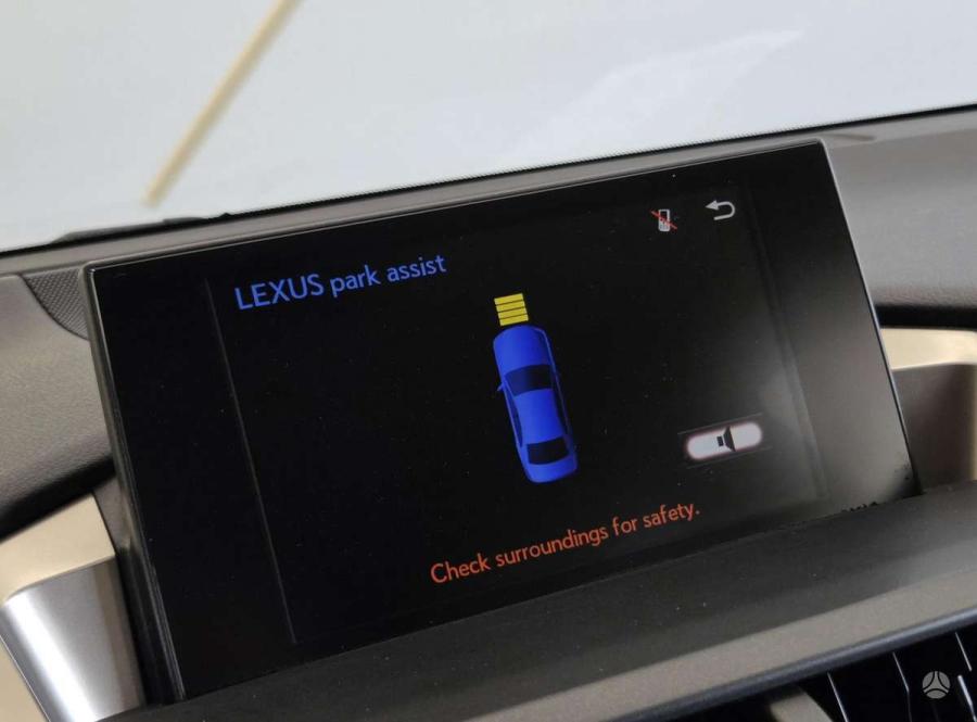 Pelēks Lexus NX 300h 2014 Marijampole, ar dzinēja tilpumu 2.49 L un nobraukumu 273 tūkst. km par 16350 €, foto 31 vietnē AUTOMOTO.COM.LV