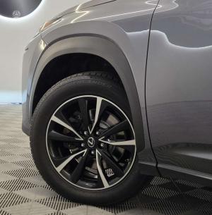 Pelēks Lexus NX 300h 2014 Marijampole, ar dzinēja tilpumu 2.49 L un nobraukumu 273 tūkst. km par 16350 €, foto 38 vietnē AUTOMOTO.COM.LV