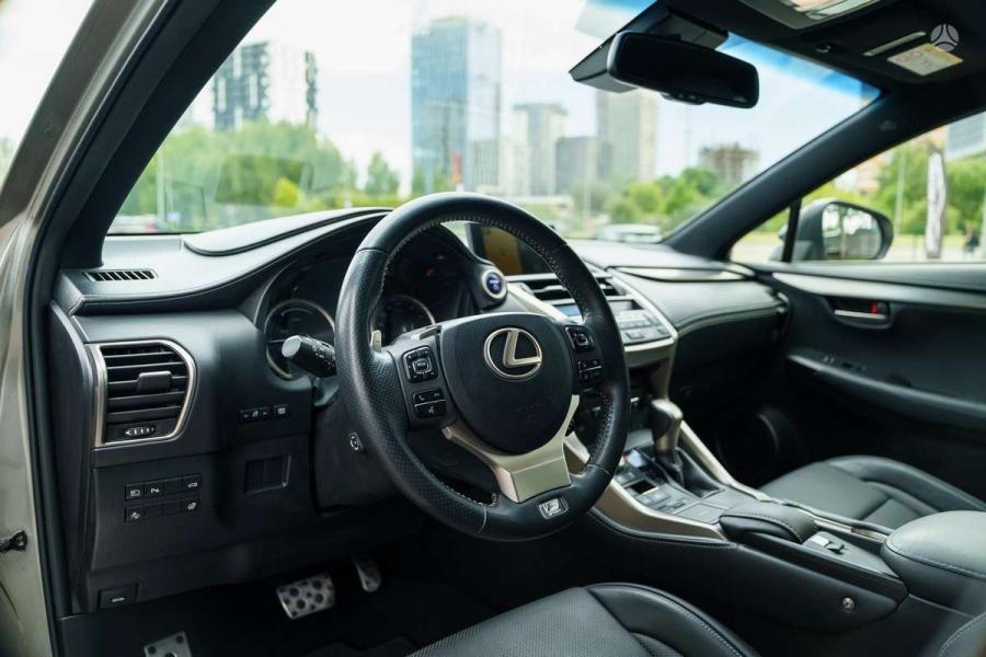 Pelēks Lexus NX 300h 2014 Viļņa, ar dzinēja tilpumu 2.49 L un nobraukumu 200 tūkst. km par 19900 €, foto 19 vietnē AUTOMOTO.COM.LV