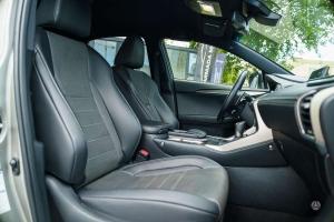 Pelēks Lexus NX 300h 2014 Viļņa, ar dzinēja tilpumu 2.49 L un nobraukumu 200 tūkst. km par 19900 €, foto 24 vietnē AUTOMOTO.COM.LV