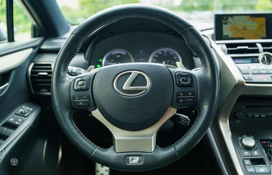 Pelēks Lexus NX 300h 2014 Viļņa, ar dzinēja tilpumu 2.49 L un nobraukumu 200 tūkst. km par 19900 €, foto 27 vietnē AUTOMOTO.COM.LV