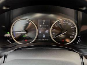Pelēks Lexus NX 300h 2014 Viļņa, ar dzinēja tilpumu 2.49 L un nobraukumu 288 tūkst. km par 15500 €, foto 34 vietnē AUTOMOTO.COM.LV
