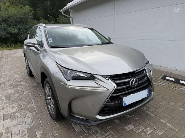 Лексус NX 300h 2014 в Каунас на AUTOMOTO.COM.LV Серый Лексус NX 300h 2014 в Каунас, объемом двигателя 2.49 л и пробегом 265 тыс. км за 12999 €, фото 4 на AUTOMOTO.COM.LV