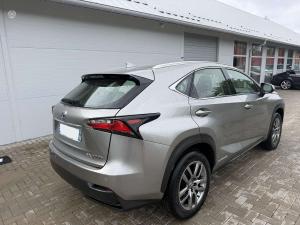 Grey Lexus NX 300h 2014 in Kaunas, with an engine capacity of 2.49 L and mileage of 265 thousand km for 12999 €, photo 6 on AUTOMOTO.COM.LV