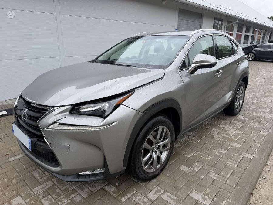 Grey Lexus NX 300h 2014 in Kaunas, with an engine capacity of 2.49 L and mileage of 265 thousand km for 12999 €, photo 10 on AUTOMOTO.COM.LV