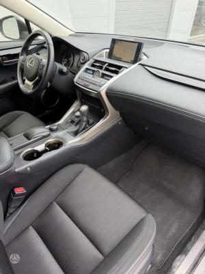 Grey Lexus NX 300h 2014 in Kaunas, with an engine capacity of 2.49 L and mileage of 265 thousand km for 12999 €, photo 13 on AUTOMOTO.COM.LV