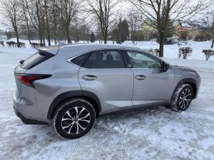 Grey Lexus NX 300h 2015 in Panevezys, with an engine capacity of 2.49 L and mileage of 259 thousand km for 19000 €, photo 5 on AUTOMOTO.COM.LV
