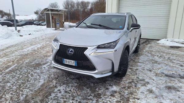 Grey Lexus NX 300h 2015 in Kaunas, with an engine capacity of 2.49 L and mileage of 144 thousand km for 19950 €, photo 2 on AUTOMOTO.COM.LV