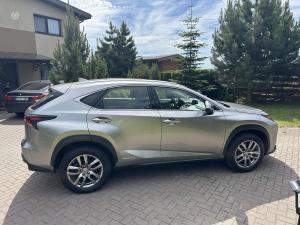 Серый Лексус NX 300h 2015 в Каунас, объемом двигателя 2.49 л и пробегом 162 тыс. км за 19000 €, фото 4 на AUTOMOTO.COM.LV